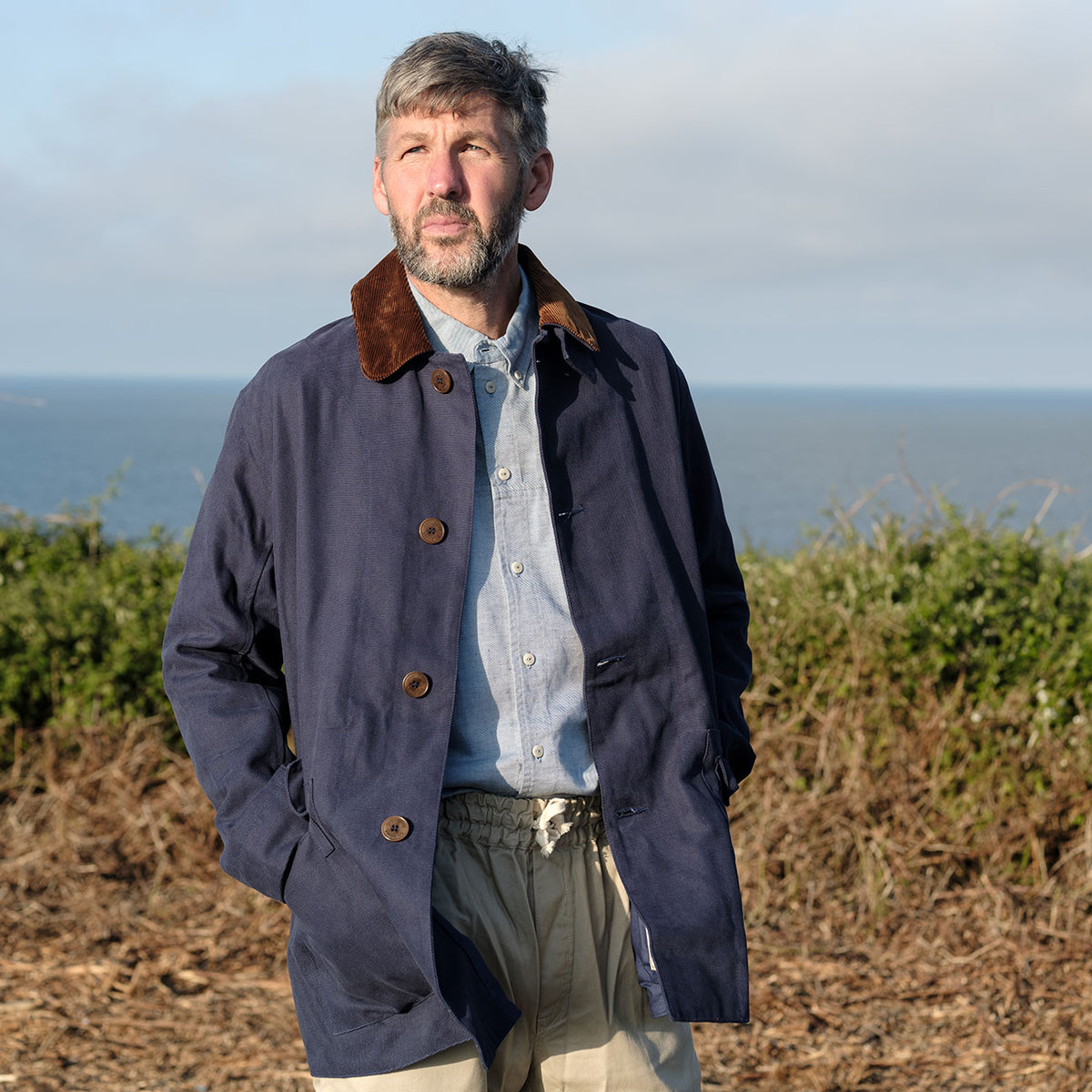 The Captain's Coat - Navy – yarmouthoilskins